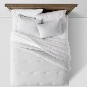 Threshold | Bedding | Fullqueen Threshold Simple Woven Stripe Comforter ...